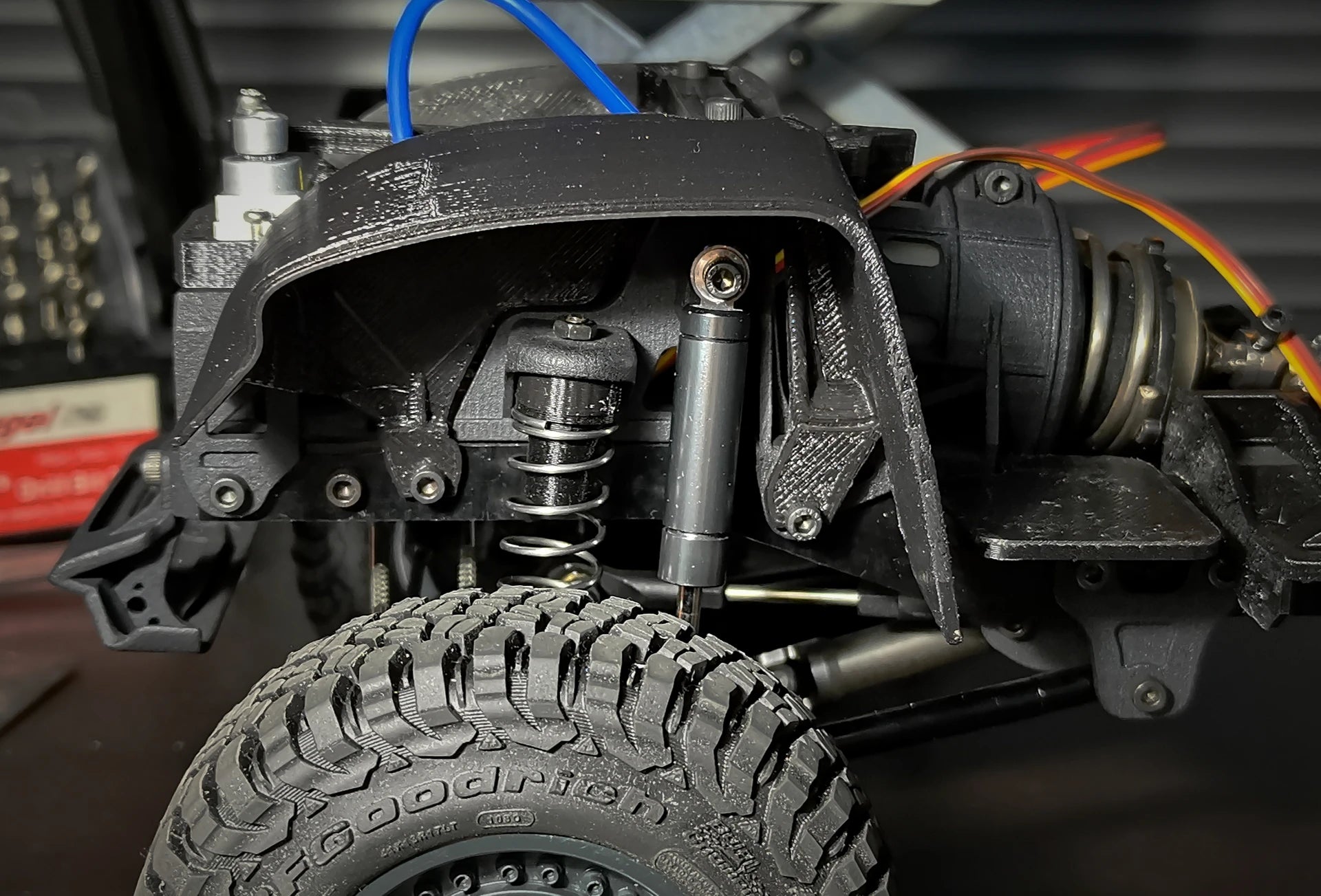 Mfad 1/9 MUSC01 組み立てシャーシキット ランドクルーザー60 Mfad 1/9 MUSC01 組み立てシャーシキット ランドクルーザー60